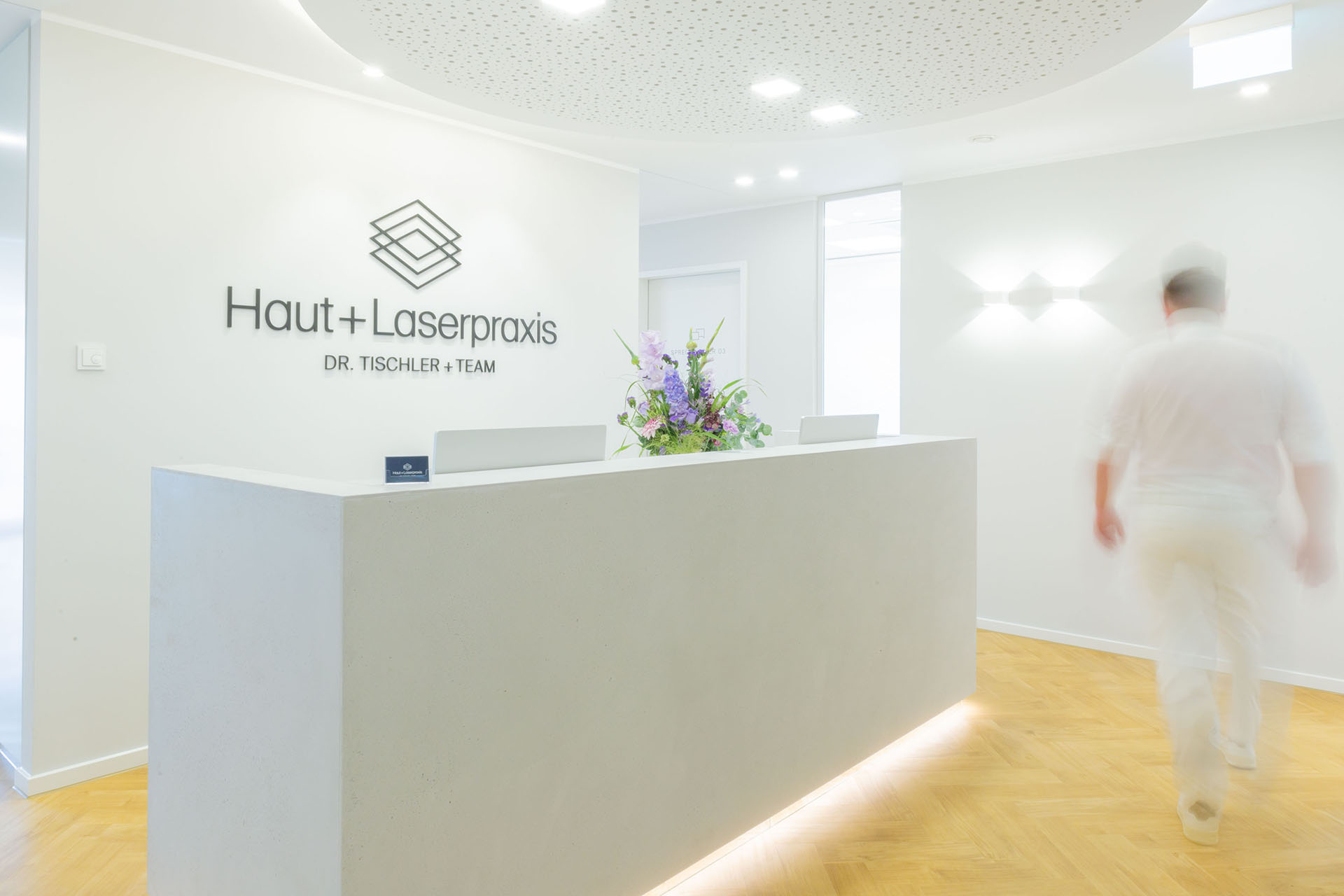 Dr. med. Max Tischler - Dermatologe in Dortmund