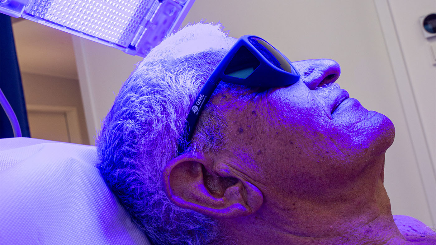 Photodynamische Therapie (PDT) - Dr. med. Max Tischler